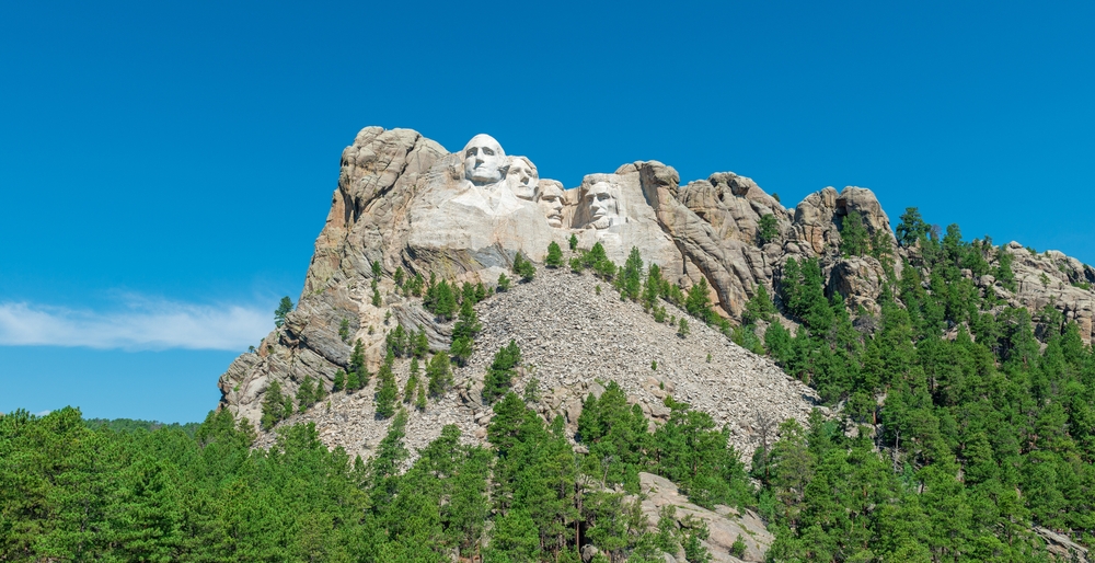 Tour | Spotlight on South Dakota featuring Mount Rushmore & The ...