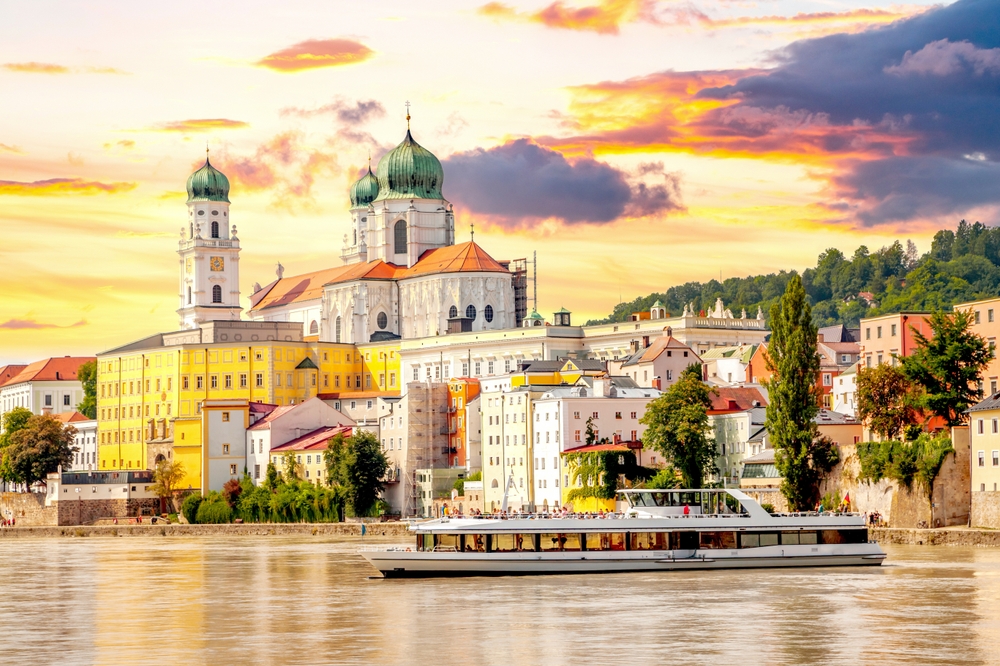 Tour | Danube New Year's | A-ROSA River Cruises | danube-new-year's ...