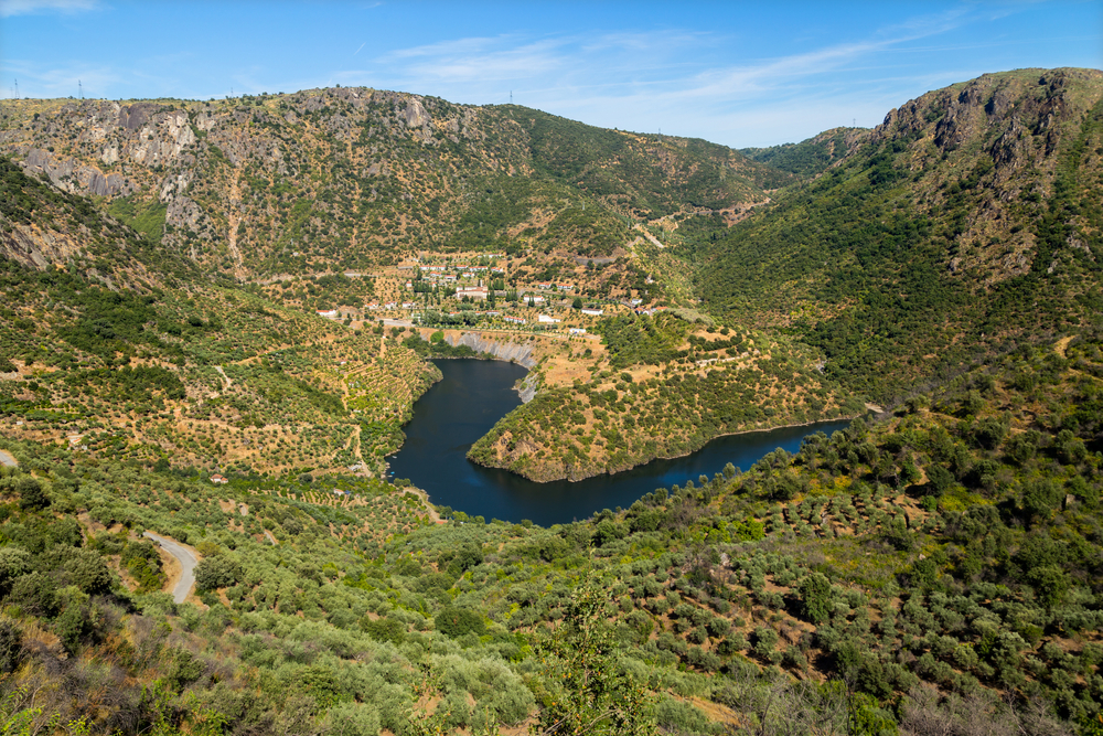 Tour | From Portugal to Spain: Porto, the Douro Valley (Portugal) and ...