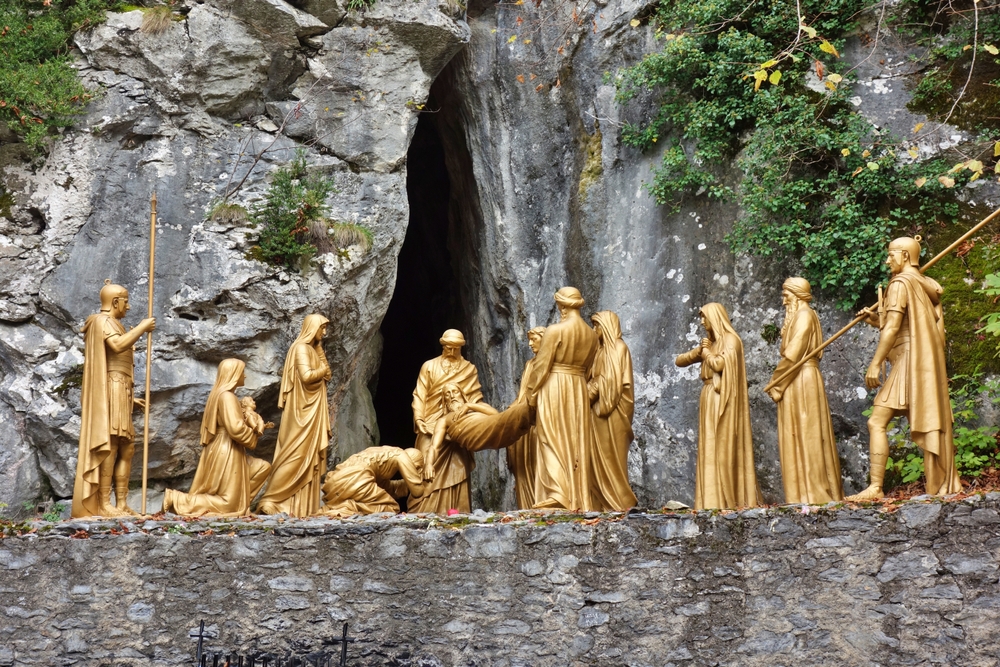 Tour | Madrid and the Basque Country with Lourdes | Europamundo | 2506451