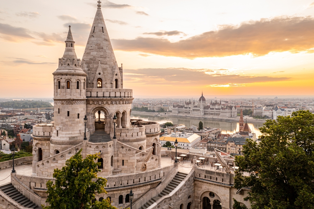 Tour | The Blue Danube River Cruise for Solo Travellers | Riviera ...