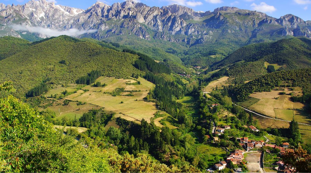 Tour | Picos de Europa Hikes Weekend Adventure | Ramble Worldwide ...